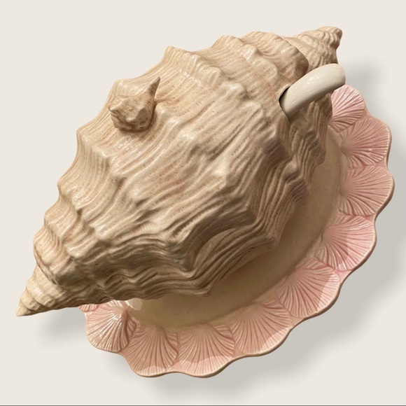 Vintage | Dining | Large Rare Vintage Ceramic Conch Shell Soup Tureen ...